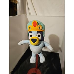 moose toys | Toys | Bluey Friends 8 Princess Bluey Royalty Plush Queen ...